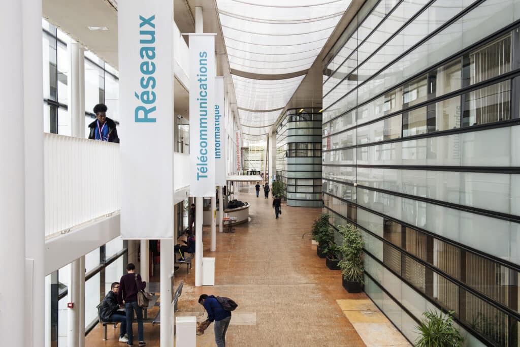 ESIEE Paris & ESIPE : fusion des 2 écoles d’ingénieurs